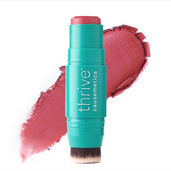 thrive causemetics | Makeup | Thrive Causemetics Triple Threat Color ...